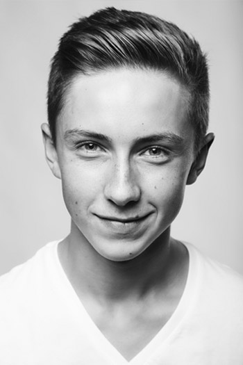 YOUNG ARTISTS MANAGEMENT